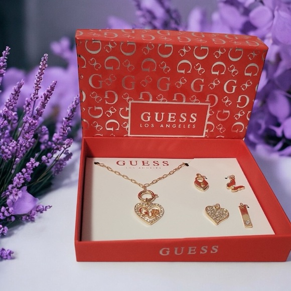 Guess | Jewelry | Nib Guess Necklace With Interchangeable Charms Gift ...
